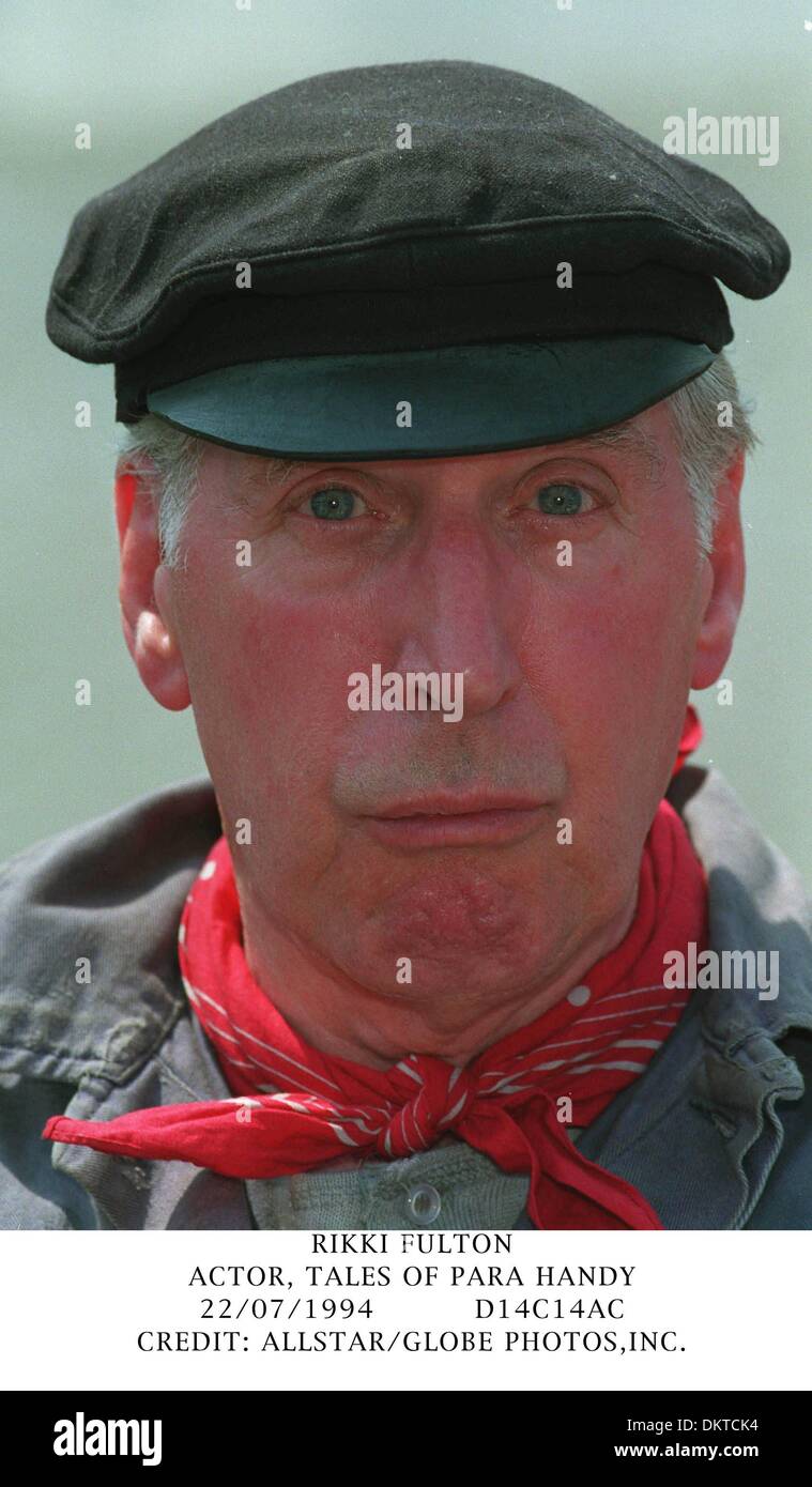 Handy globe hi-res stock photography and images - Alamy