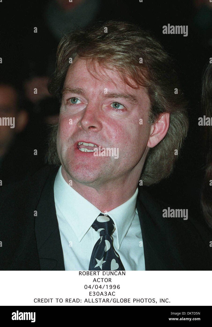 Robert duncan hi-res stock photography and images - Alamy