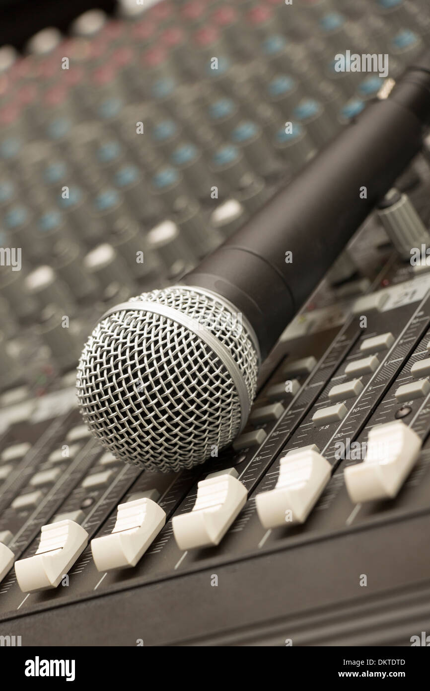 Professional sound mixer microphone hi-res stock photography and images ...