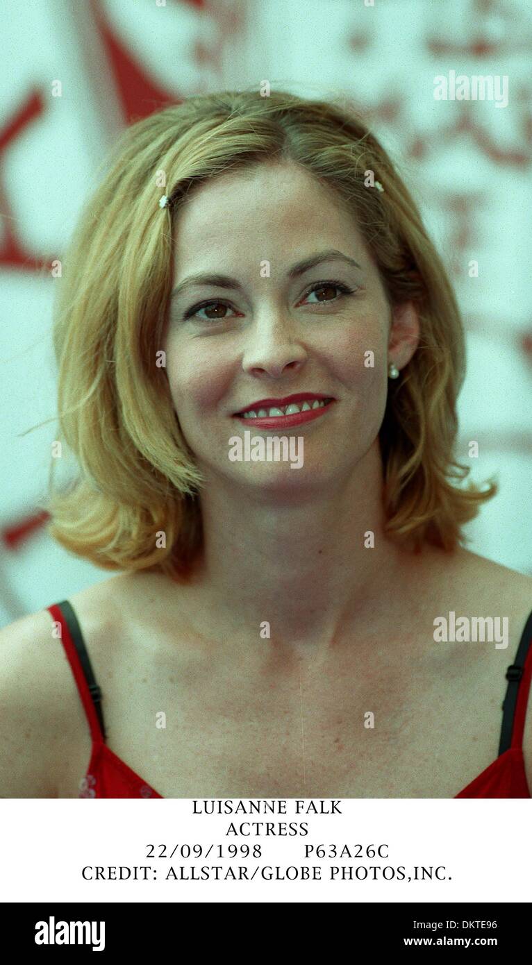 Sept. 22, 1998 - LUISANNE FALK.ACTRESS.22/09/1998.P63A26C.CREDIT ...