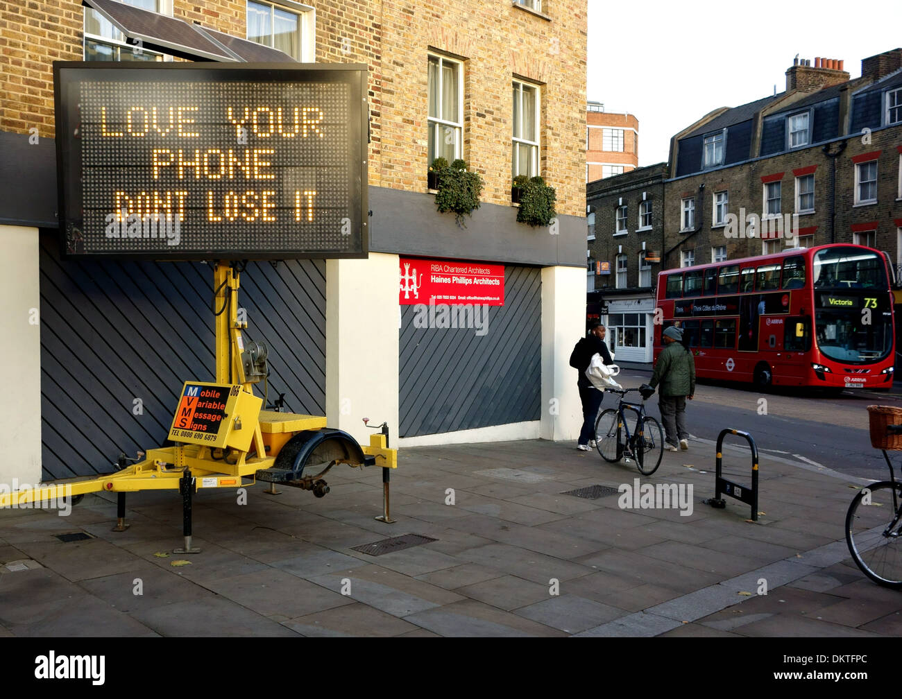 Mobile phone warning sign hi-res stock photography and images - Alamy