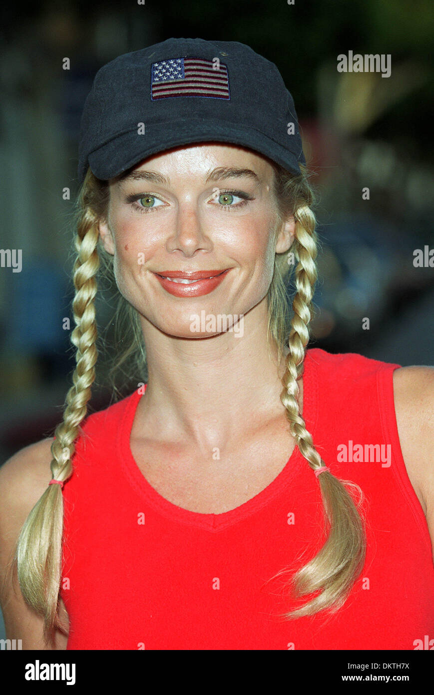JENNIFER GAREIS.ACTRESS.HOLLYWOOD, LOS ANGELES, USA.22/08/2001.BL80D10C ...