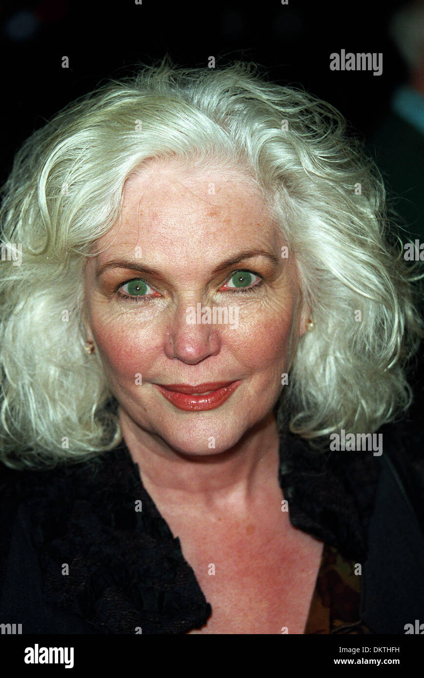 Fionnula flanagan hi-res stock photography and images - Alamy