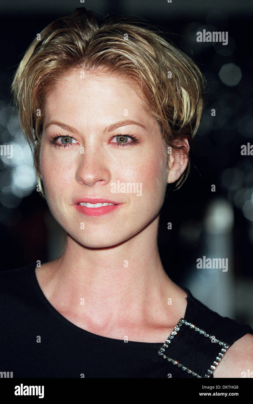 Actress jenna elfman hi-res stock photography and images - Alamy