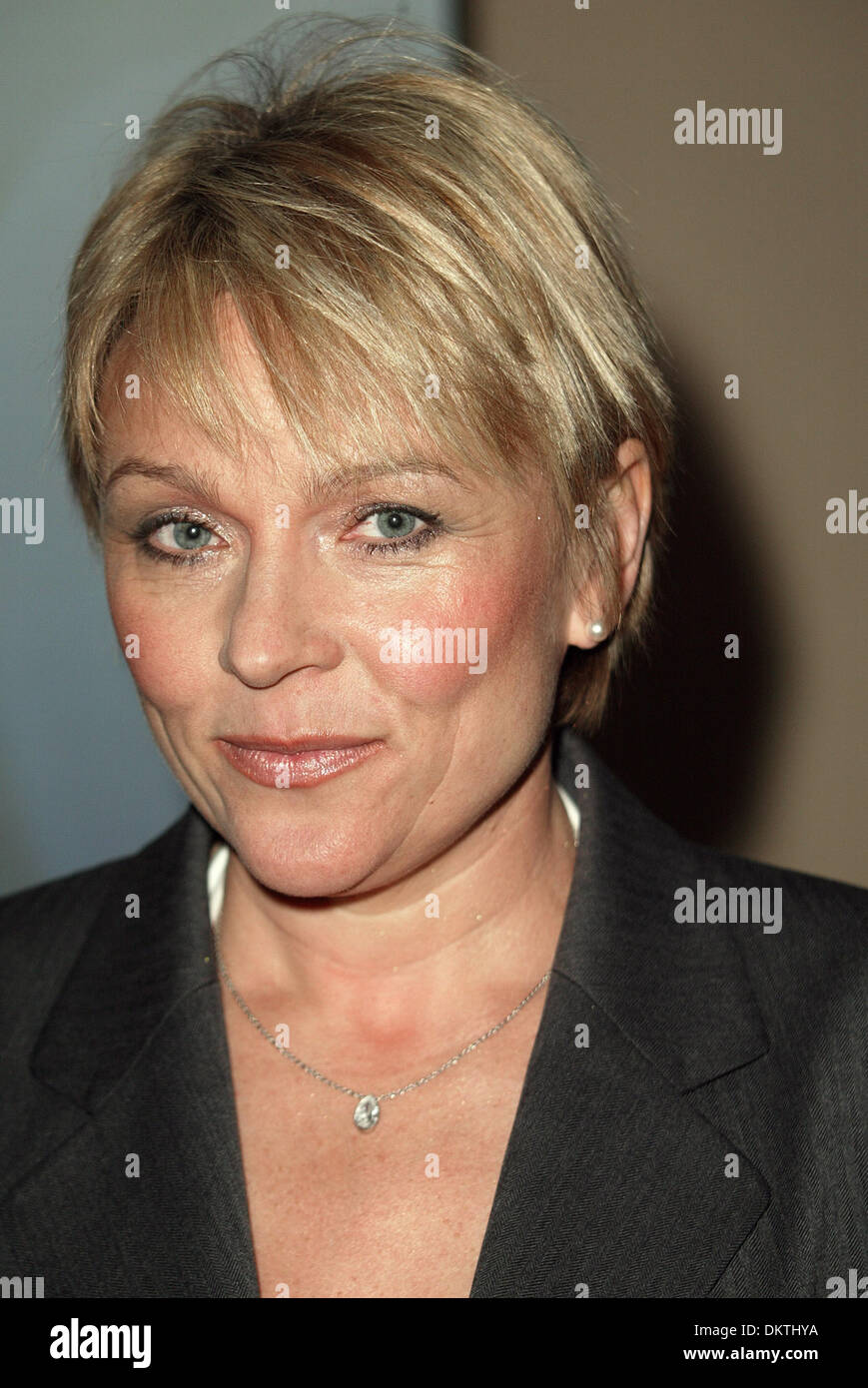 HELEN FIELDING.WRITER.A.BEVERLY HILLS, LOS ANGELES, US.02/03/2002.LA197 ...