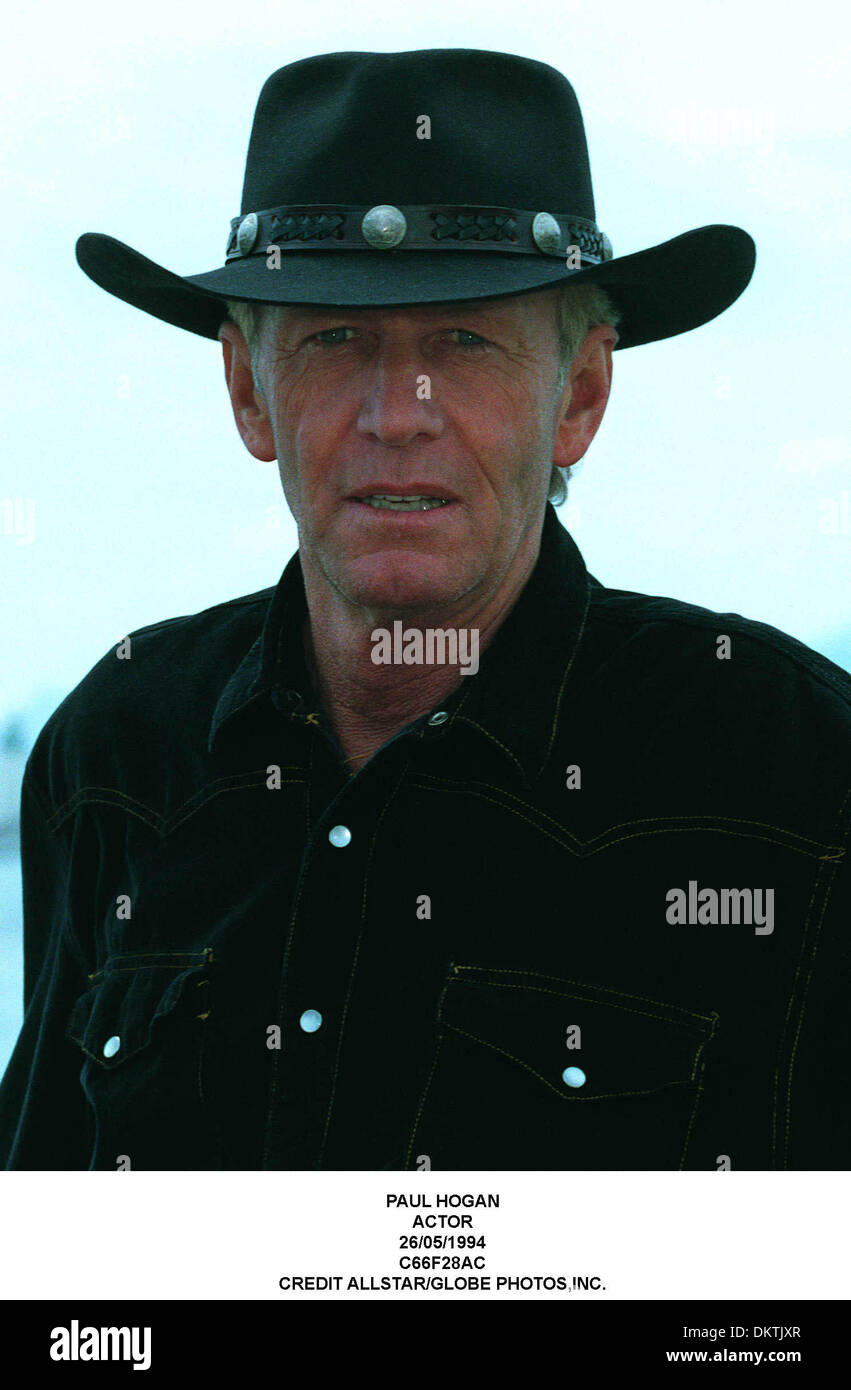 Paul hogan actor hi-res stock photography and images - Alamy