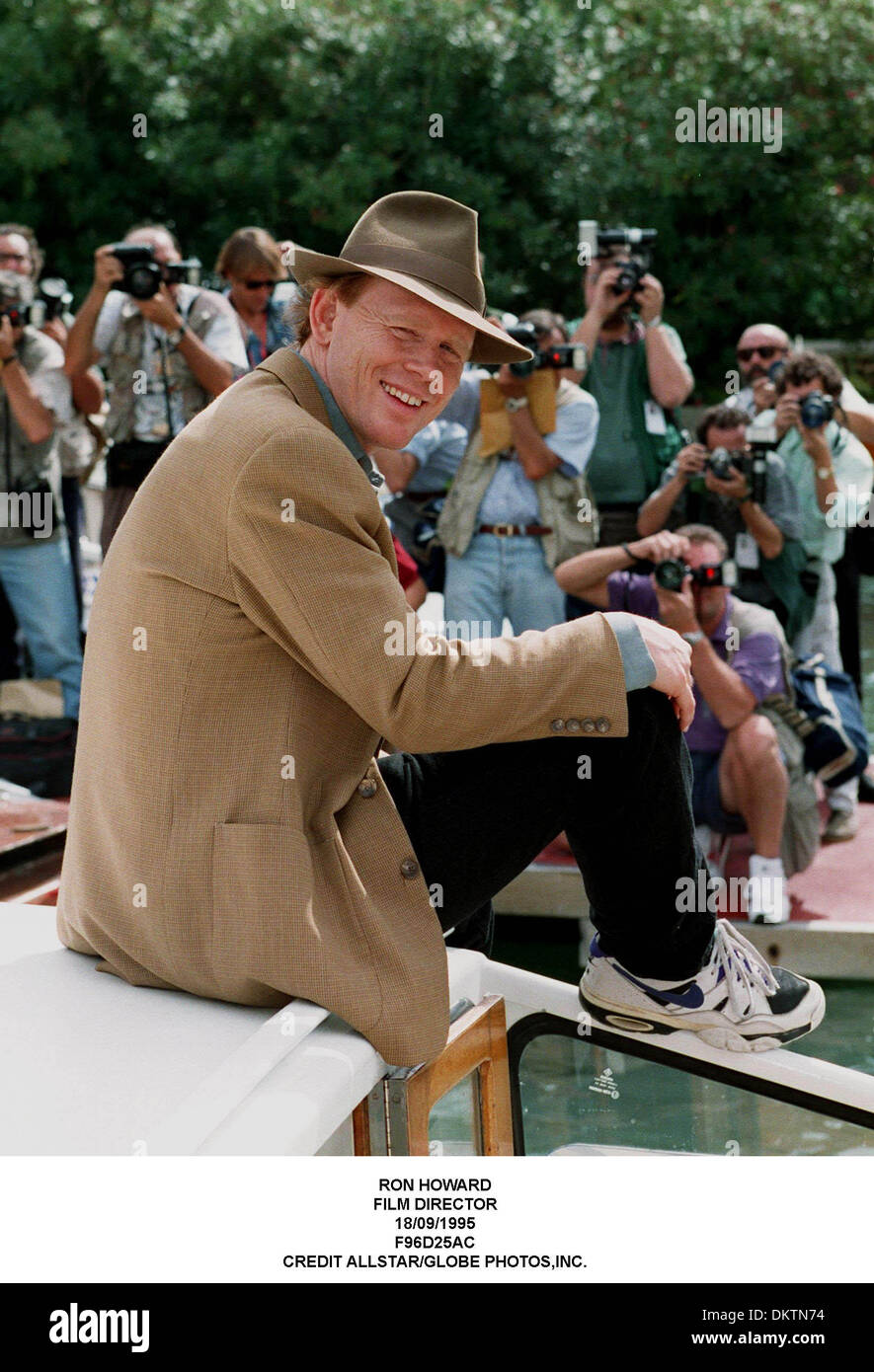 RON HOWARD.FILM DIRECTOR.18/09/1995.F96D25AC Stock Photo - Alamy