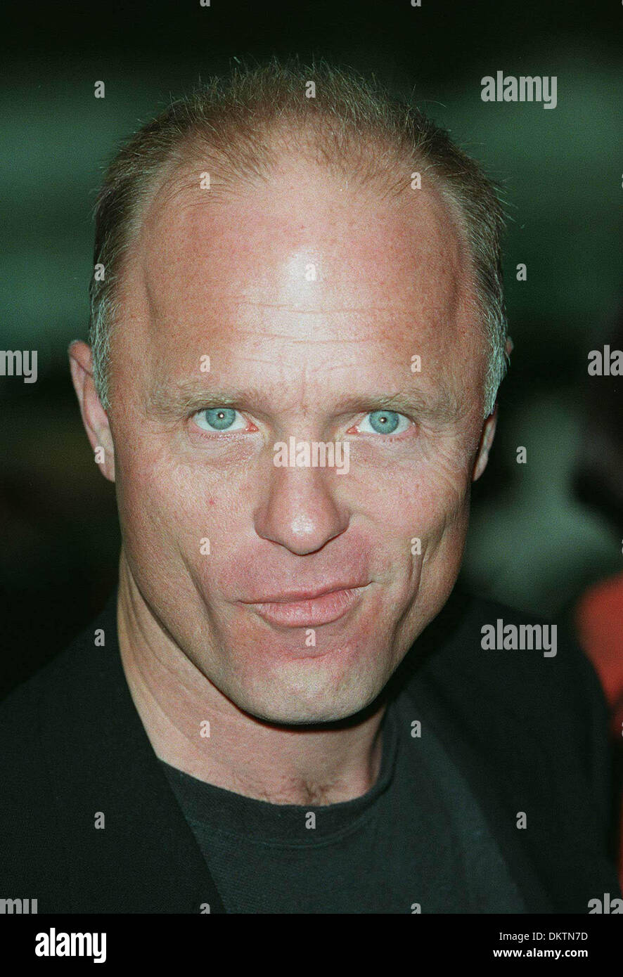 Ed harris actor hi-res stock photography and images - Alamy