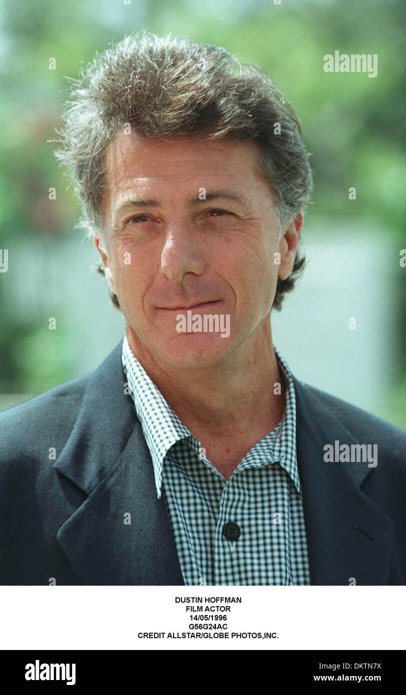 Dustin hoffman 1996 hi-res stock photography and images - Alamy