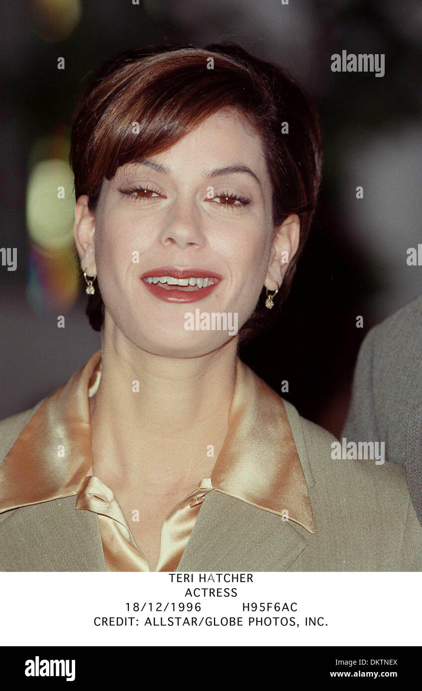 Teri hatcher 1996 hi-res stock photography and images - Alamy