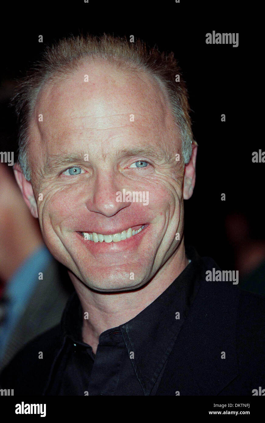 Ed harris actor hi-res stock photography and images - Alamy