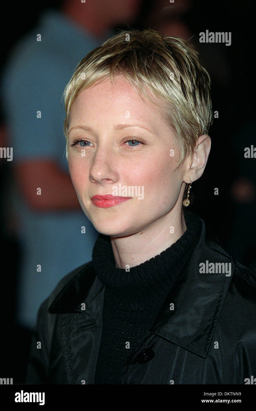 1998 anne heche hi-res stock photography and images - Alamy