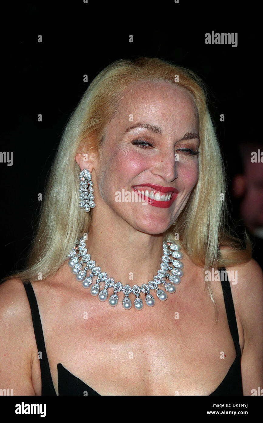 23 05 1999 hi-res stock photography and images - Alamy