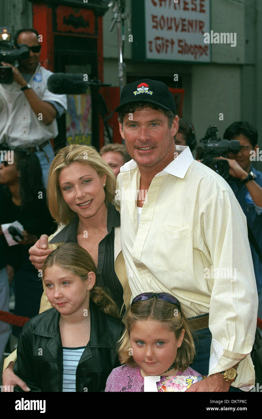 DAVID HASSELHOFF & FAMILY.ACTOR & FAMILY.23/11/1999.U37G7 Stock Photo ...