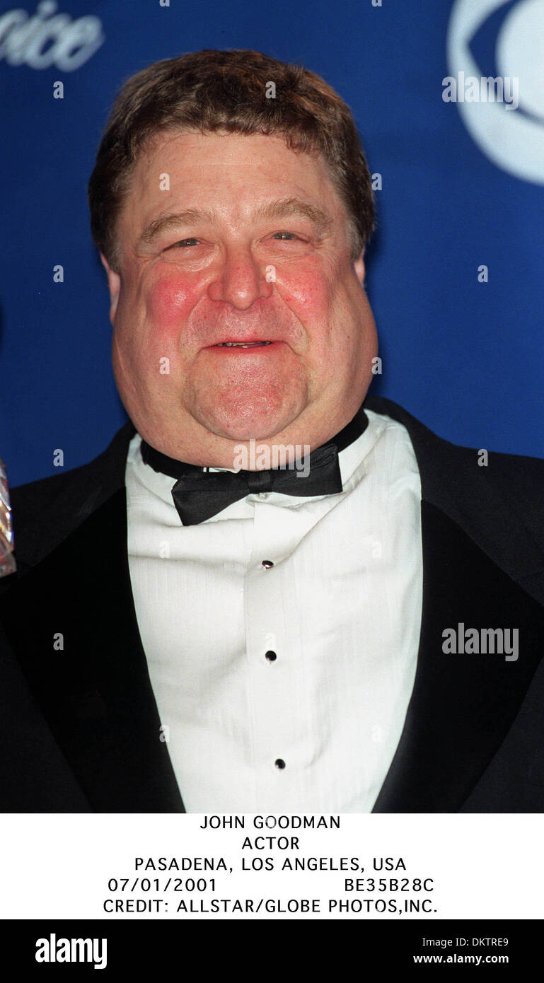 John goodman actor hi-res stock photography and images - Alamy