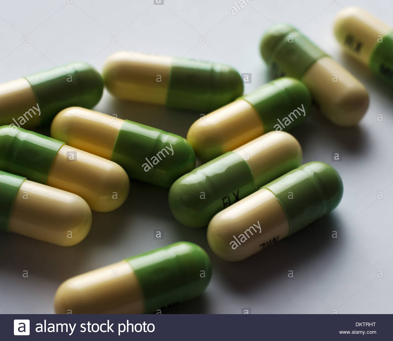 Fluoxetine Tablets Stock Photos & Fluoxetine Tablets Stock Images - Alamy