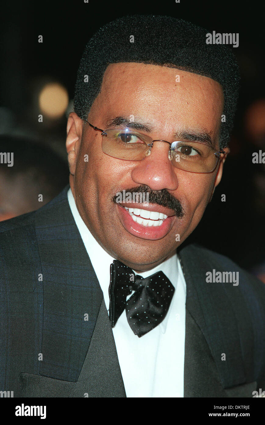 STEVE HARVEY.ACTOR.UNIVERSAL , LA, USA.03/03/2001.BF80C15C Stock Photo ...