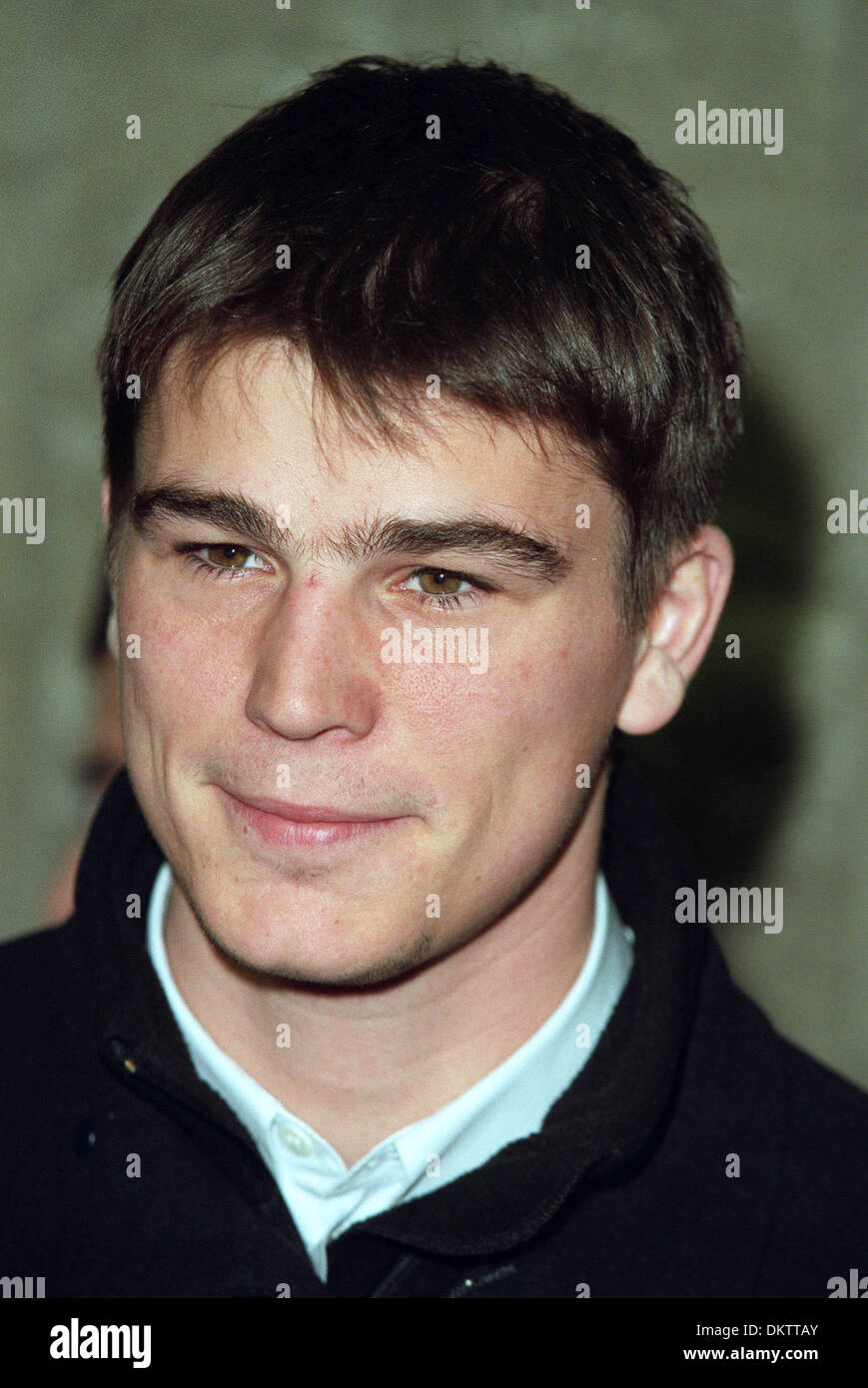 JOSH HARTNETT.ACTOR LA,USA.18/01/2002.BN99G11 Stock Photo - Alamy