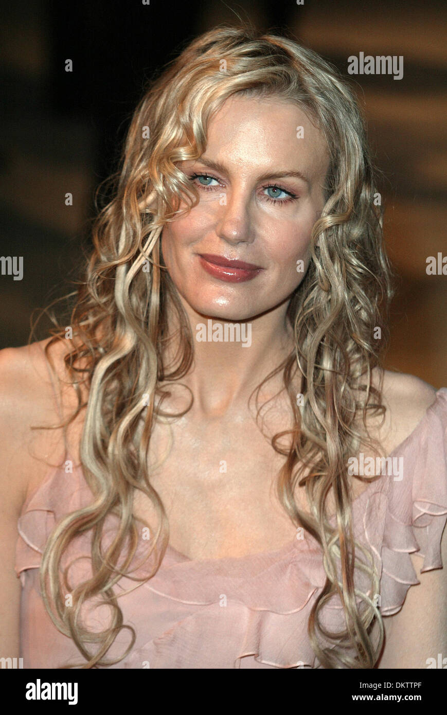 DARYL HANNAH.ACTRESS.A.BEVERLY HILLS, LOS ANGELES, US.24/03/2002.LA1780 ...
