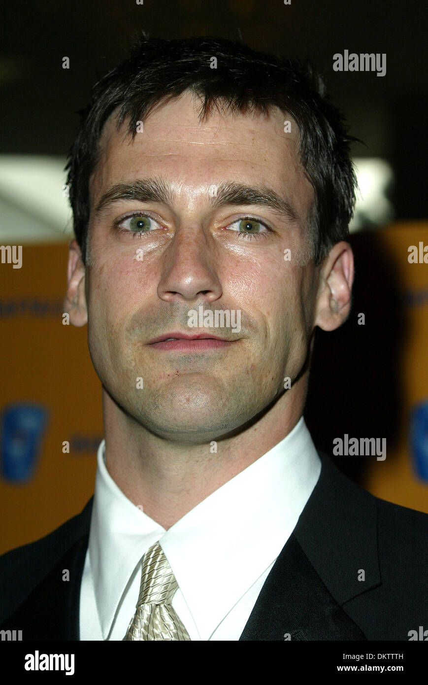 JOHN HAMM.ACTOR.HILLS, L.A USA.BEVERLY HILTON HOTEL, BEVERLY.12/04/2002 ...