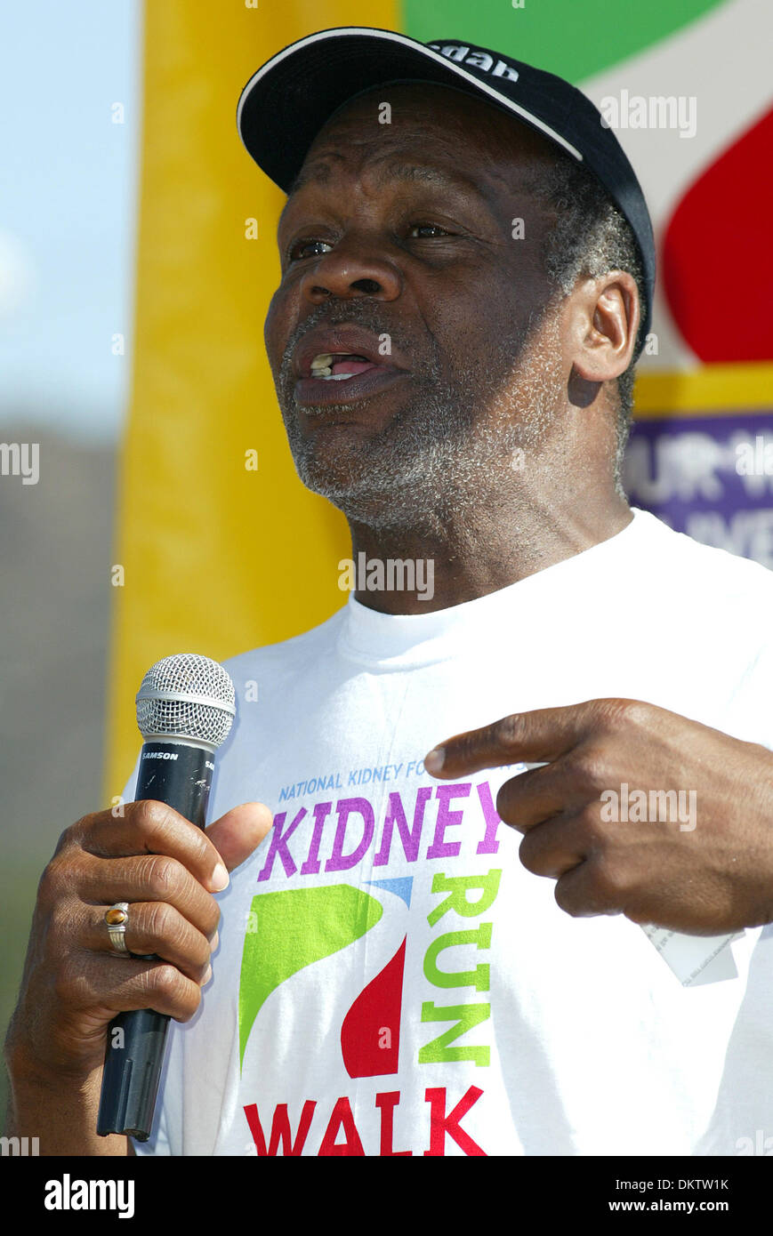 DANNY GLOVER.ACTOR.A.LAKE SHERWOOD, LOS ANGELES, US.15/06/2002.LAB5182 ...