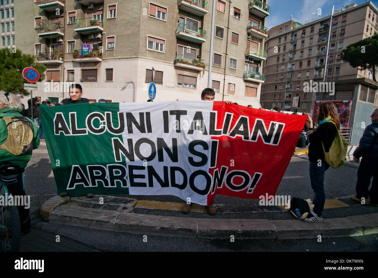 Rome, Italy. 9th Dec, 2013. Italy in rebellion. People protest in Rome ...