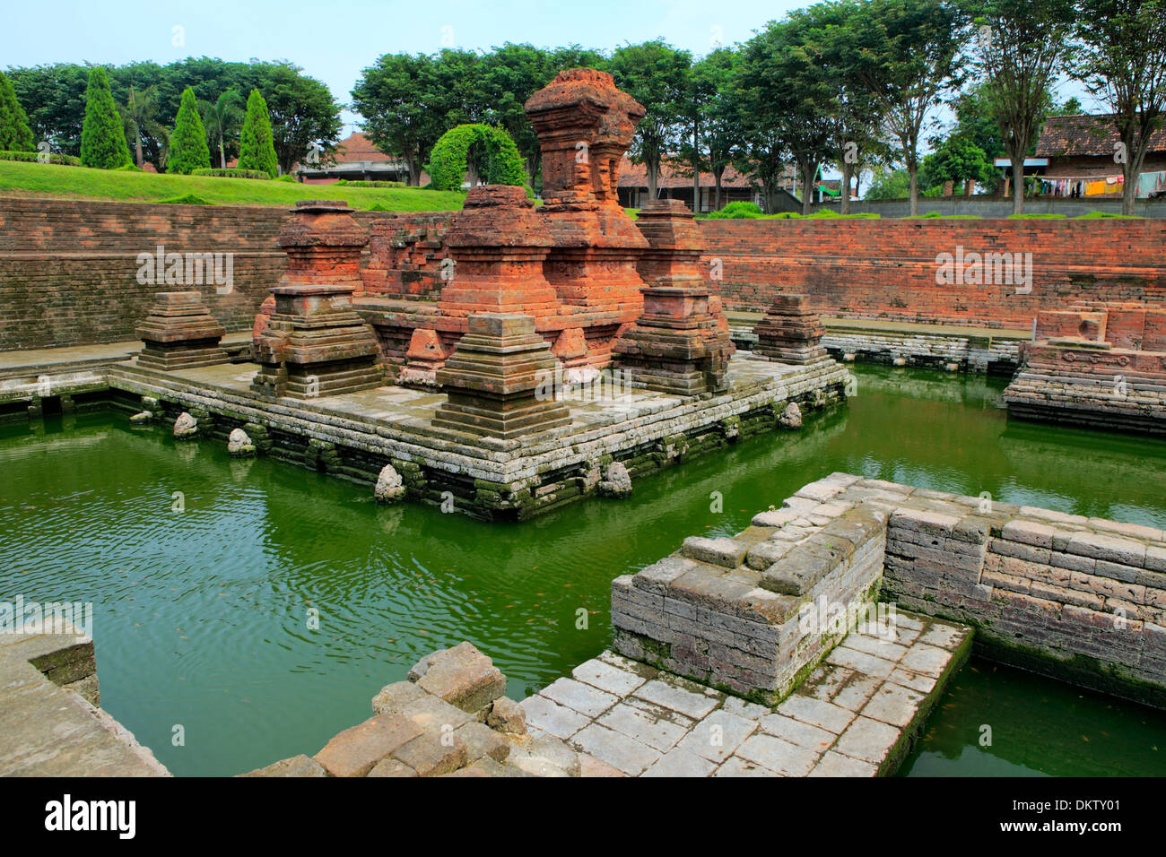 Candi Tikus bathing place (14th century), Trowulan, near Mojokerto ...