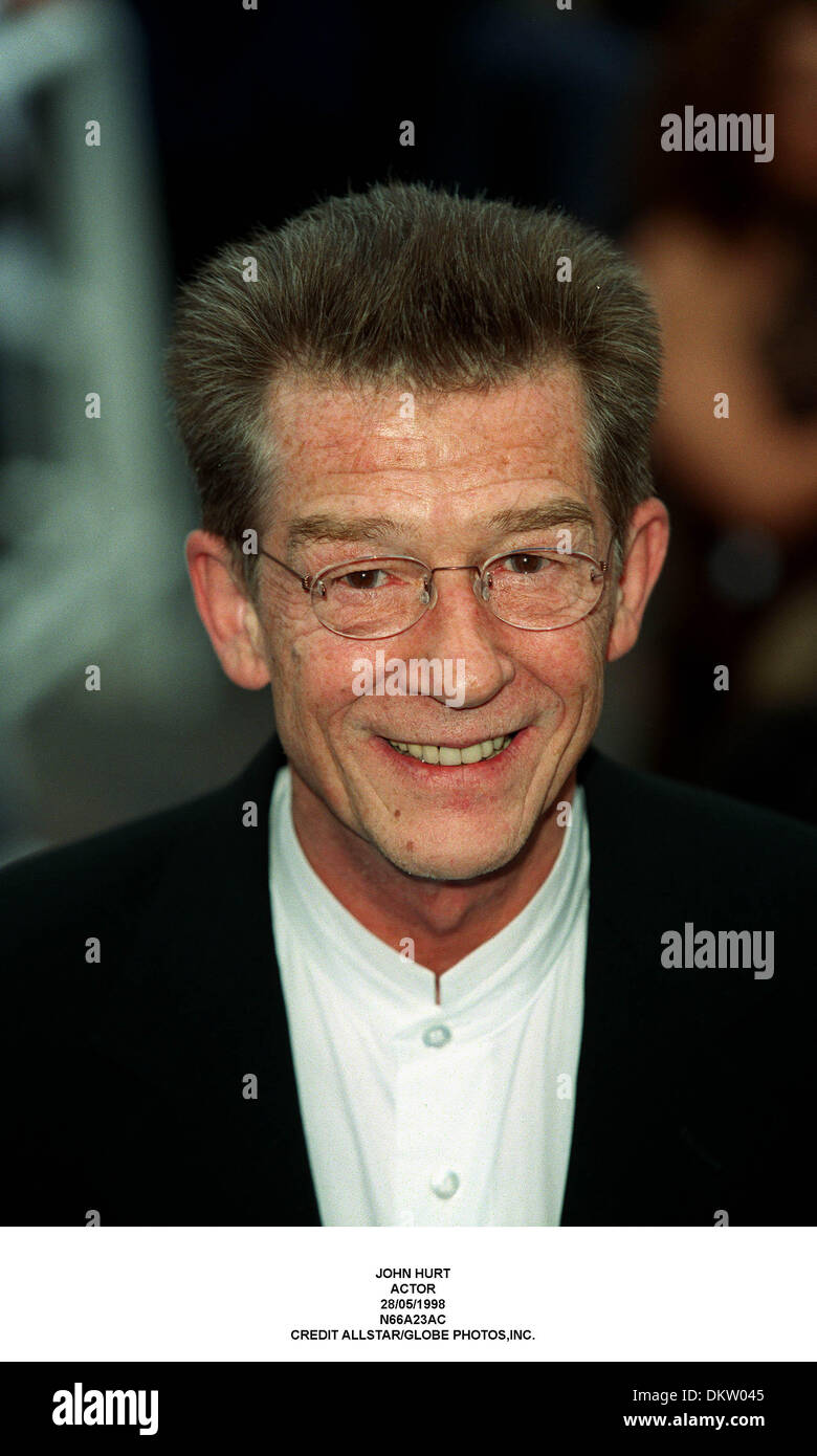 28 05 1998 hi-res stock photography and images - Alamy