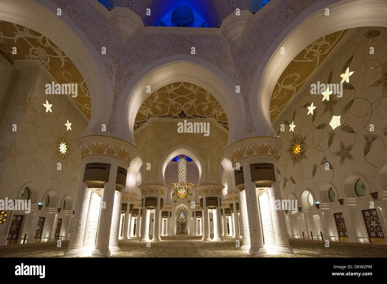 Prayer room, Sheikh Zayed Mosque, Abu Dhabi, UAE Stock Photo - Alamy