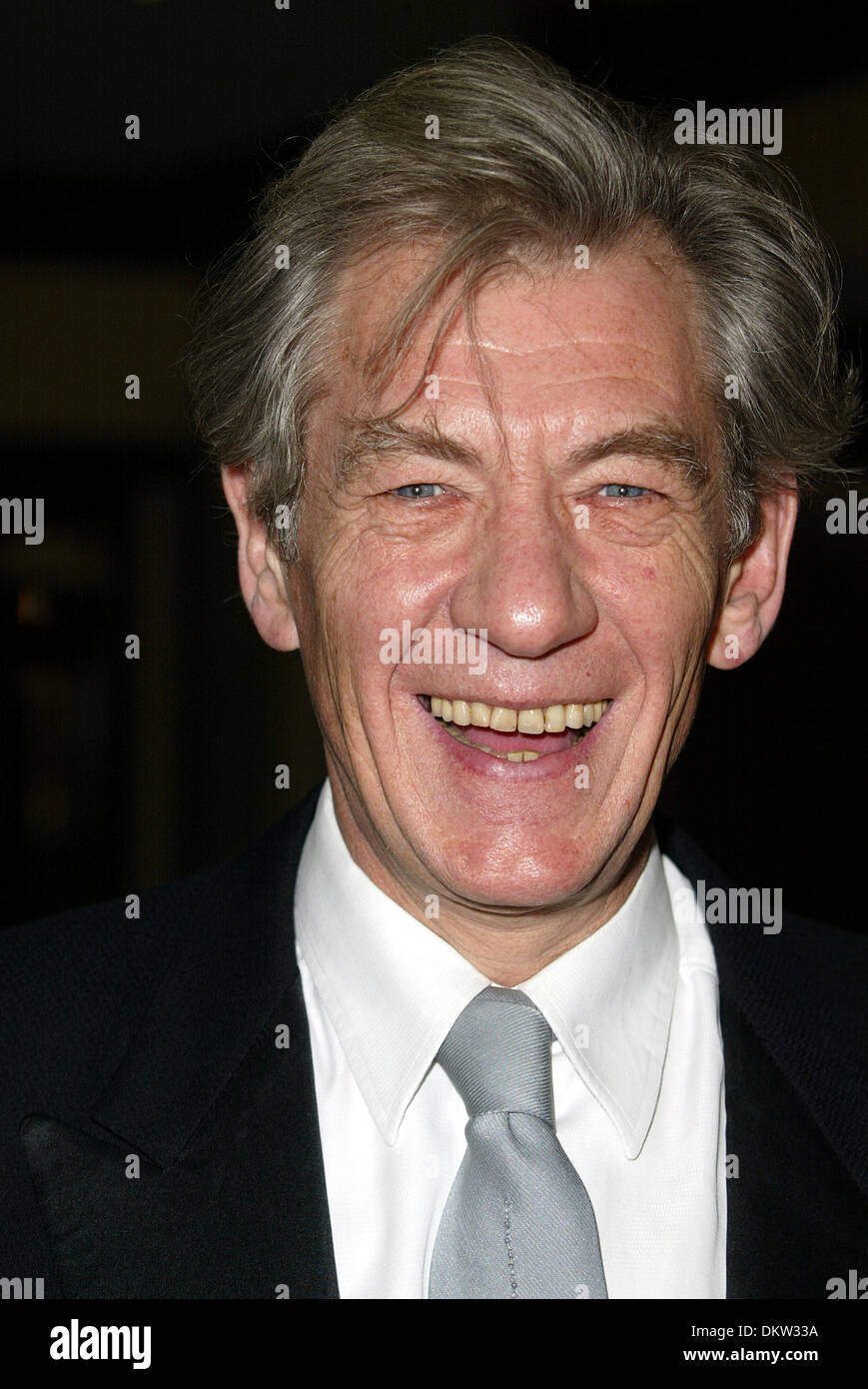 SIR IAN MCKELLEN.ACTOR.CENTURY , LOS ANELES, USA.09/03/2002.LA578 Stock ...