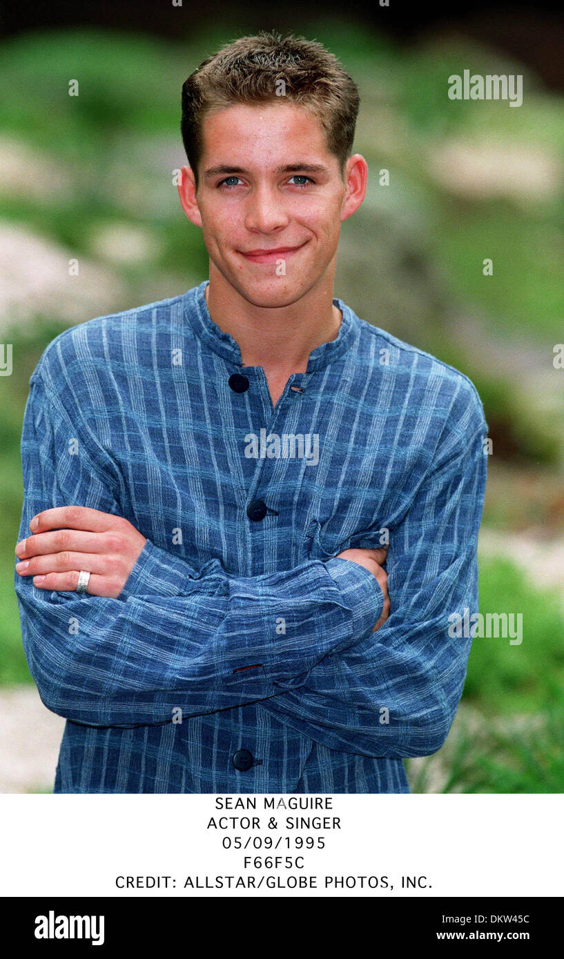 SEAN MAGUIRE.ACTOR & SINGER.05/09/1995.F66F5C Stock Photo - Alamy