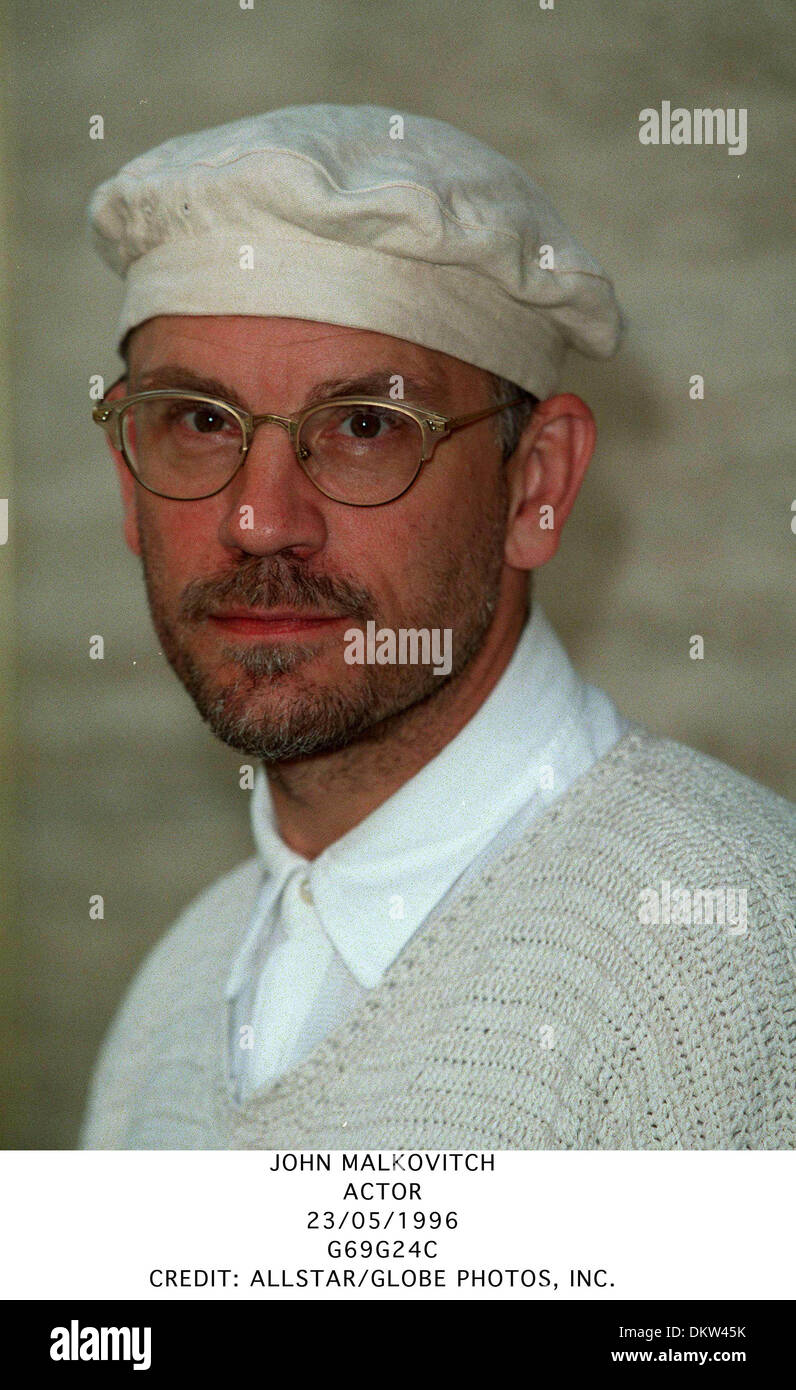 John malkovitch hi-res stock photography and images - Alamy