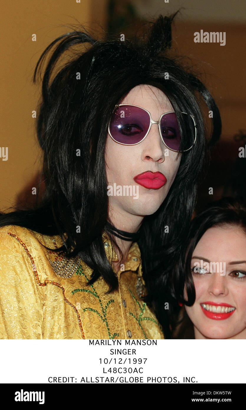 Marilyn manson singer hi-res stock photography and images - Alamy