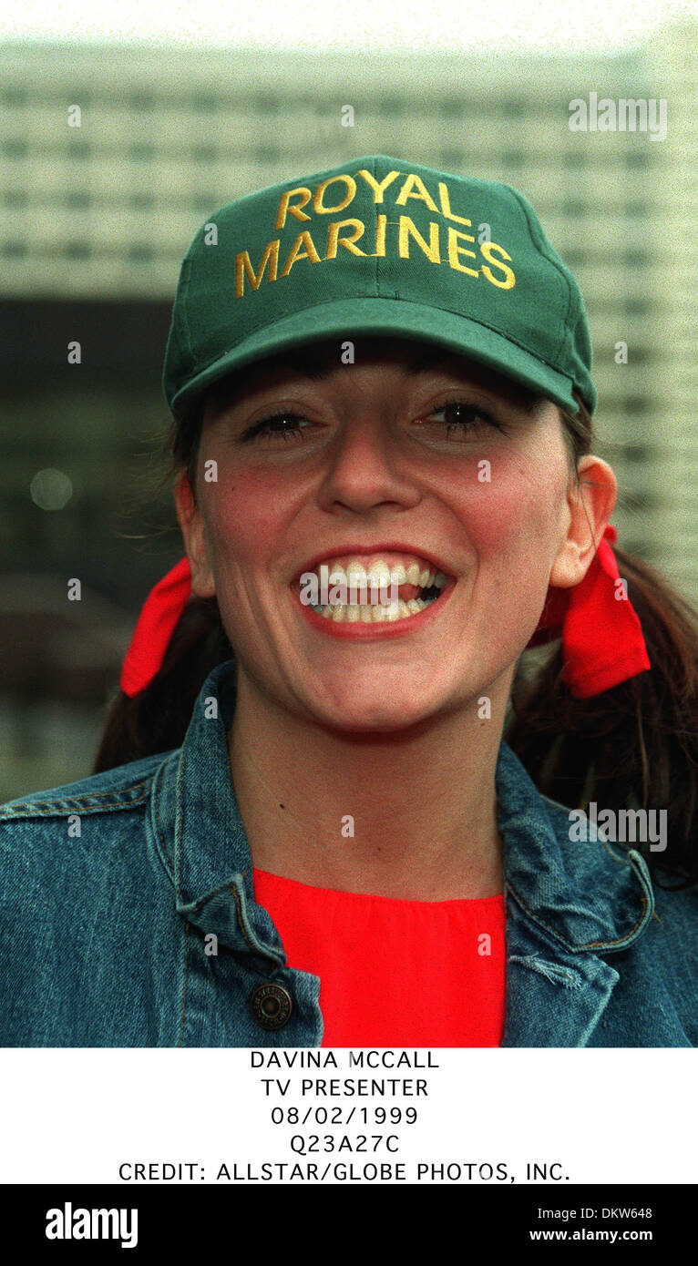 DAVINA MCCALL.TV PRESENTER.08/02/1999.Q23A27C Stock Photo - Alamy