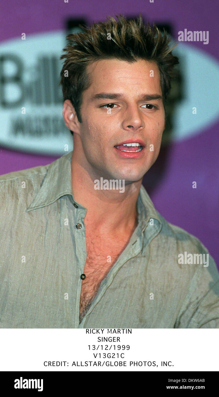 Ricky martin 1999 hi-res stock photography and images - Alamy