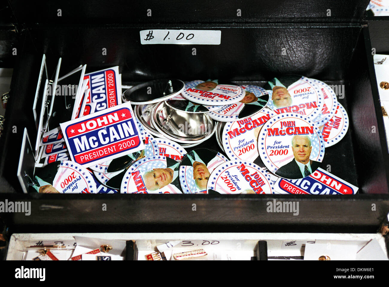 2000 presidential campaign hi-res stock photography and images - Alamy