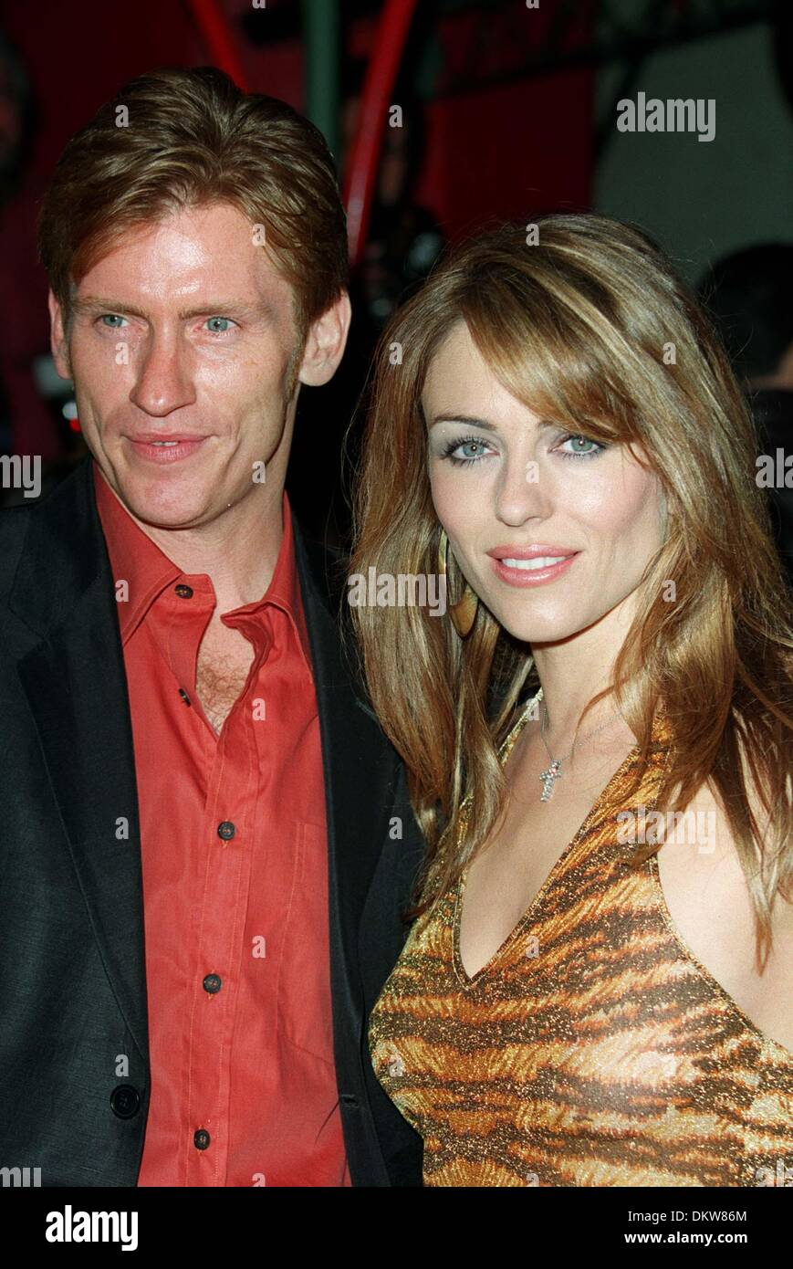 DENNIS LEARY & LIZ HURLEY.ACTOR & ACTRESS.HOLLYWOOD, LA, USA.29/03/2001 ...
