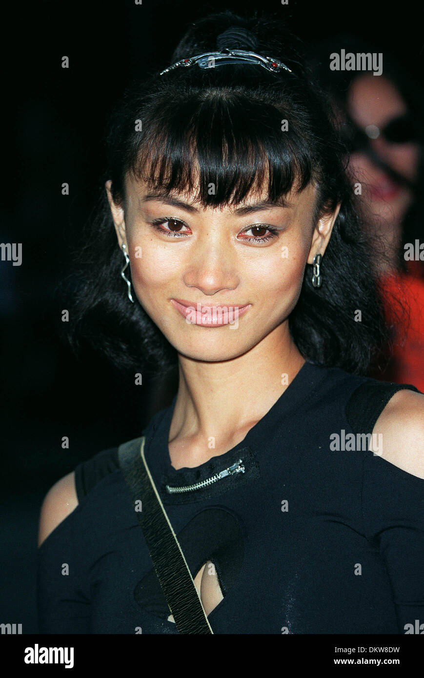 BAI LING.ACTRESS.HOLLYWOOD, LOS ANGELES, USA.15/08/2001.BL75C5C Stock ...