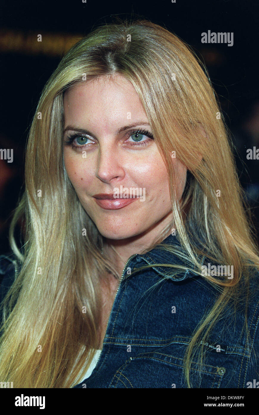 CAREY LESSARD.ACTRESS LA, USA.23/10/2001.BM58C12C. 2001 Stock Photo - Alamy
