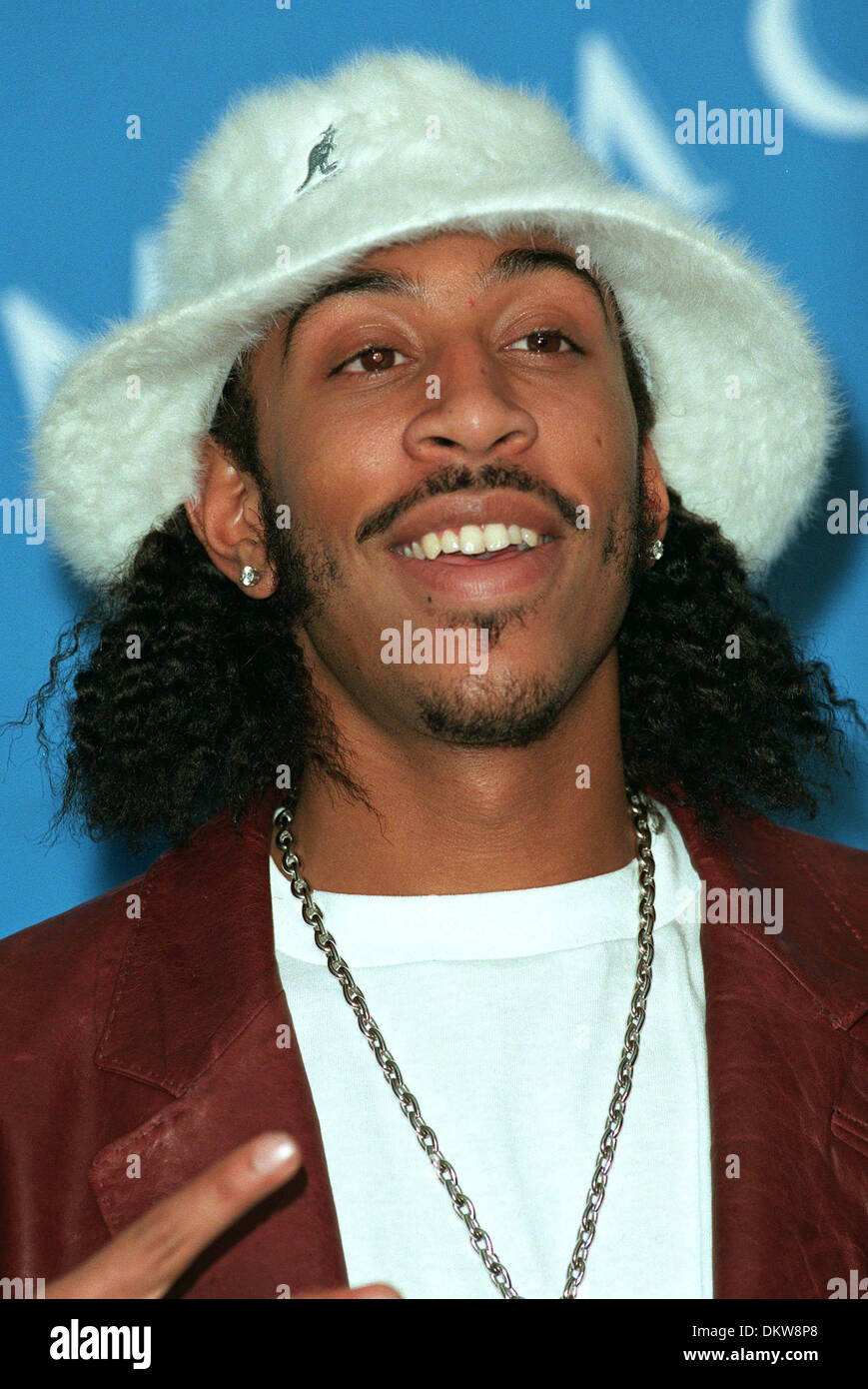 Ludacris 2001 hi-res stock photography and images - Alamy