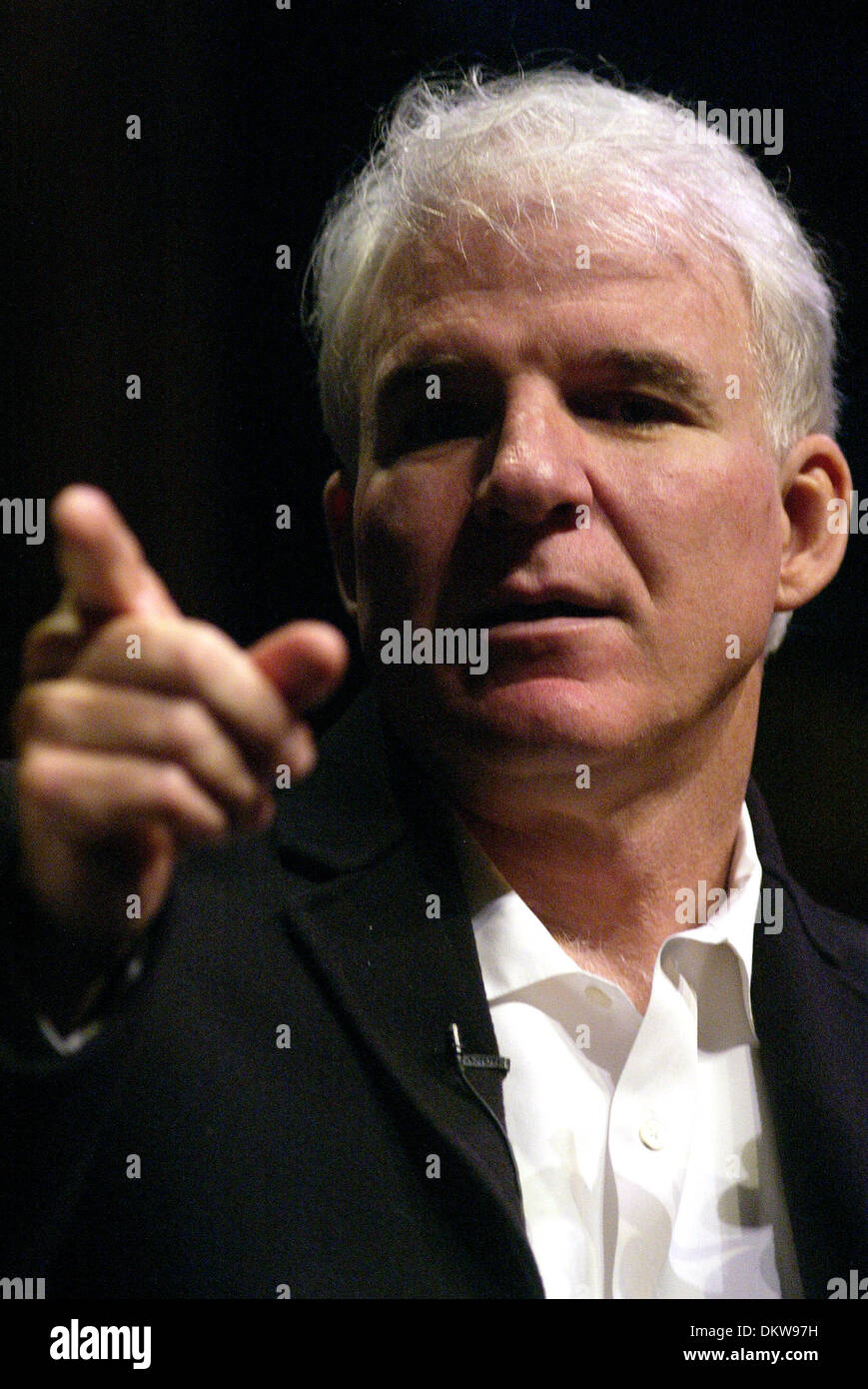 STEVE MARTIN.ACTOR.ELES, USA.UCLA CAMPUS, WESTWOOD, LOS ANG.28/04/2002 ...