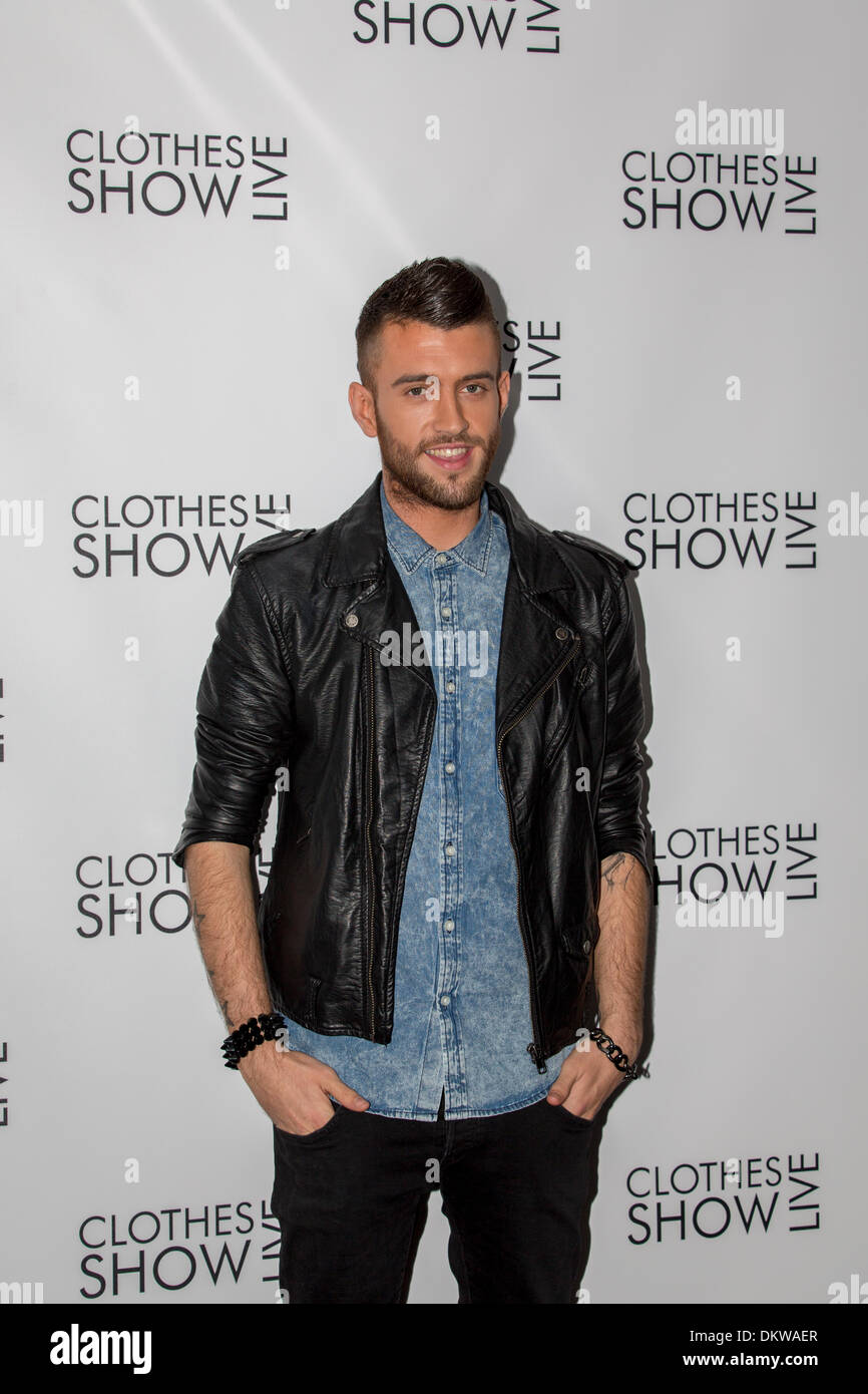 Clothes press hi-res stock photography and images - Alamy