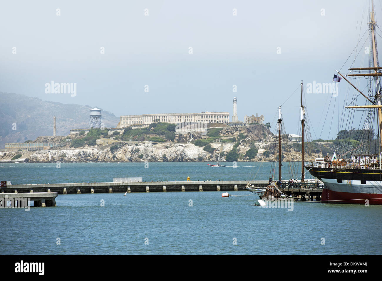 Famous Alcatraz Island Located in the San Francisco Bay. Alcatraz ...