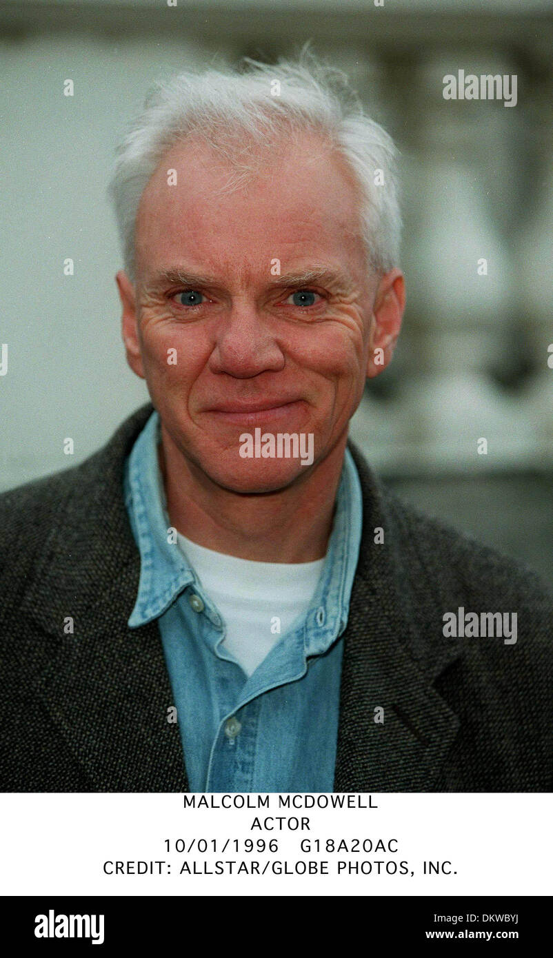 Malcolm mcdowell actor hi-res stock photography and images - Alamy
