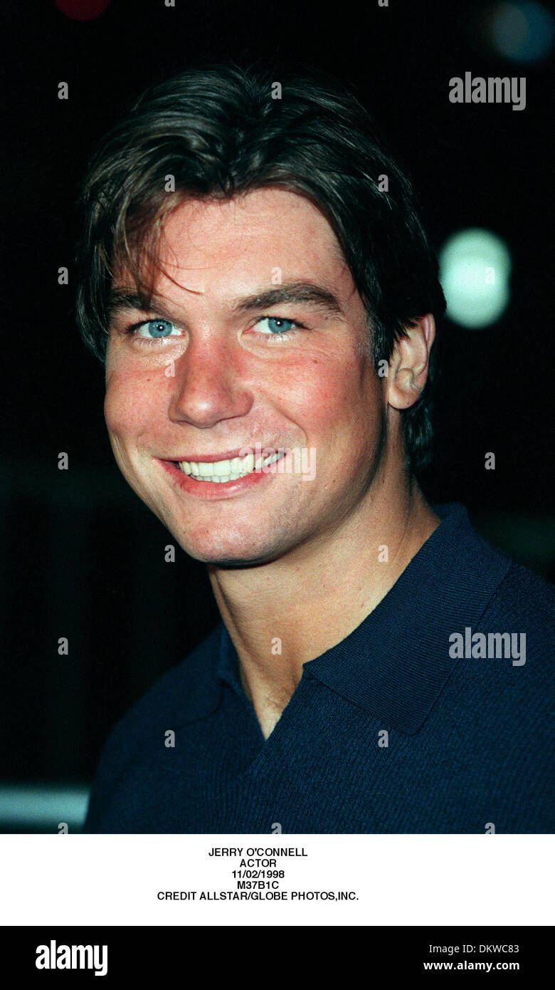 11 02 1998 hi-res stock photography and images - Alamy