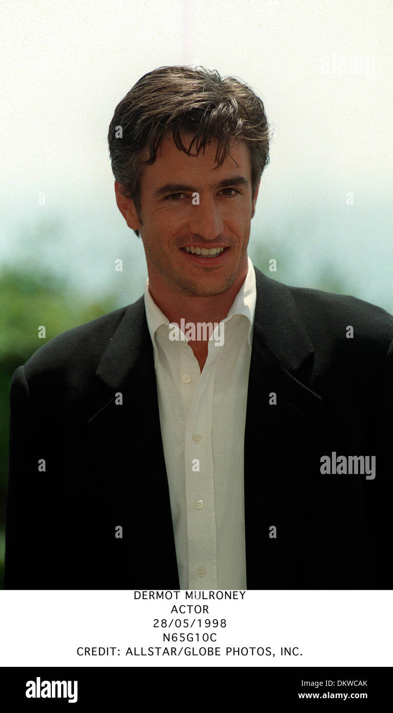 28 05 1998 hi-res stock photography and images - Alamy