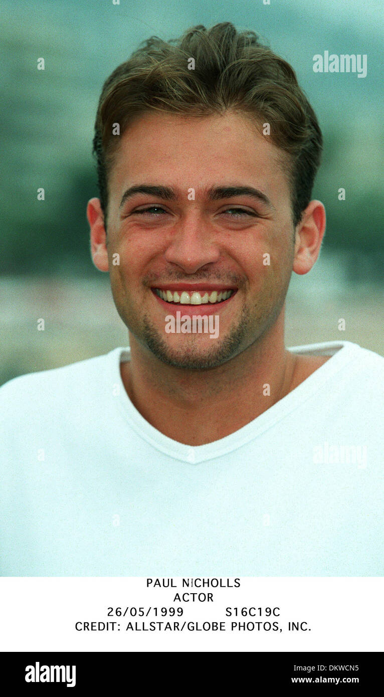 Paul nicholls actor hi-res stock photography and images - Alamy