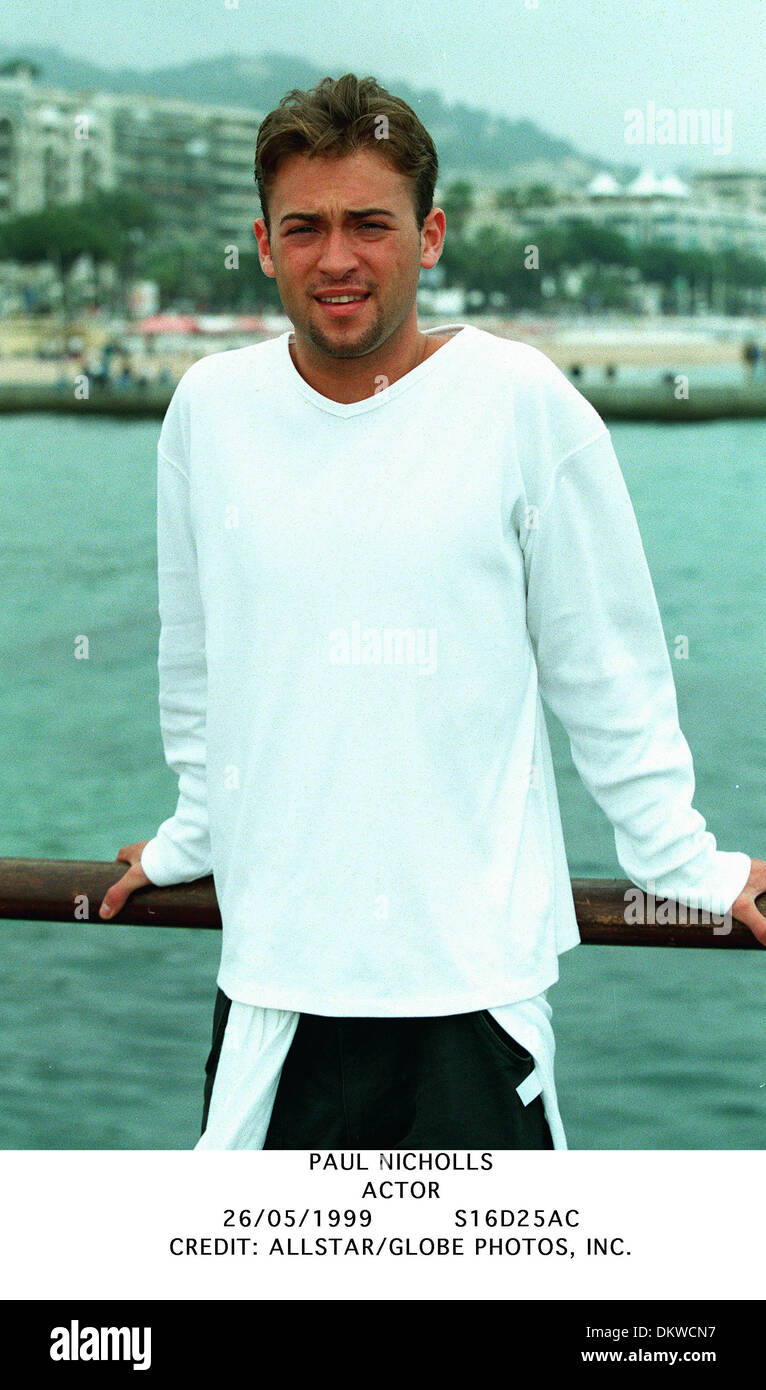 Paul nicholls actor hi-res stock photography and images - Alamy