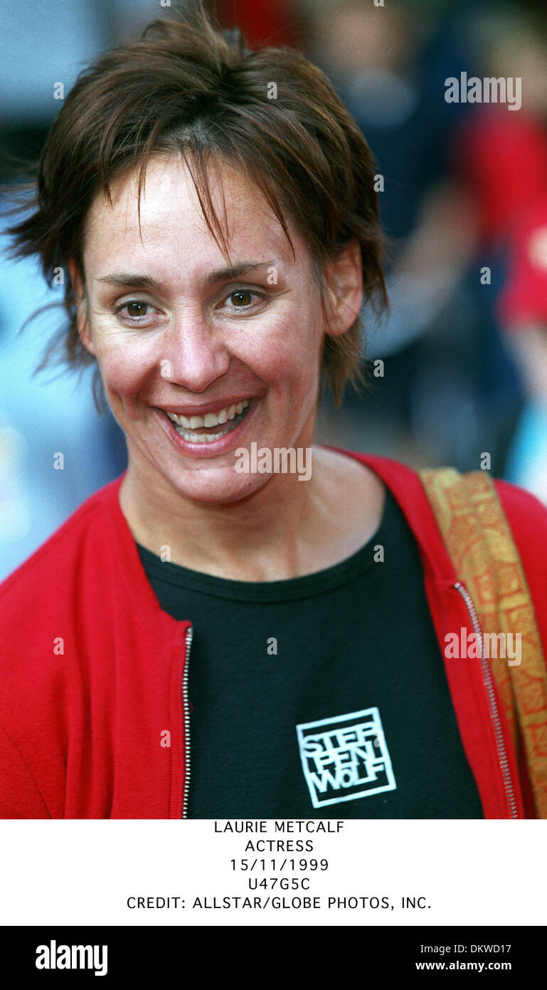 Laurie metcalf hi-res stock photography and images - Alamy