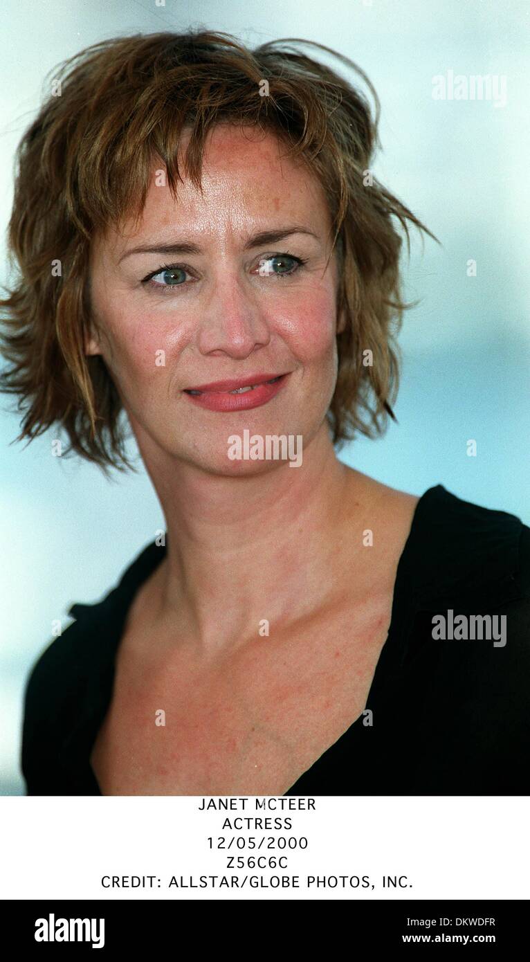 Actress janet mcteer hi-res stock photography and images - Alamy
